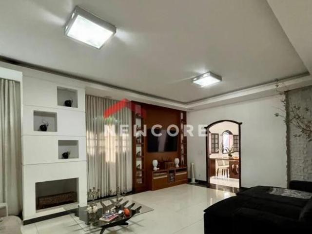 Casa em Rua da França Jardim Casa Branca Betim/MG