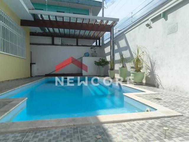 Casa em Rua das Camélias Parque Turistico Peruíbe/SP