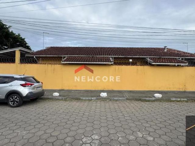 Casa em Rua das Hortencias Jardim Suarão Interior Itanhaém/SP