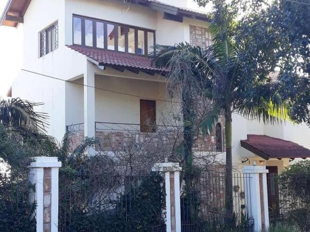 Casa em Rua Deputado Astério de Mello Teresópolis Porto Alegre/RS