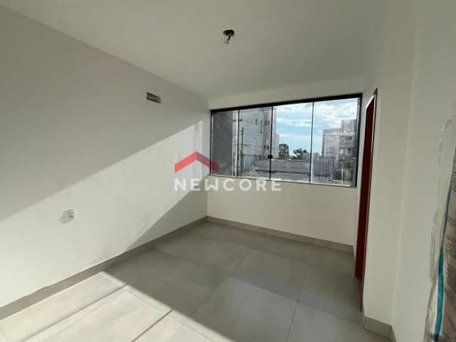 Casa em Rua Dinarte José Pereira Novo Mundo Uberlândia/MG