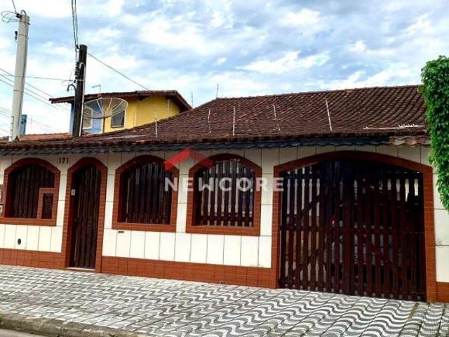 Casa em Rua Dino Tognini Caiçara Praia Grande/SP