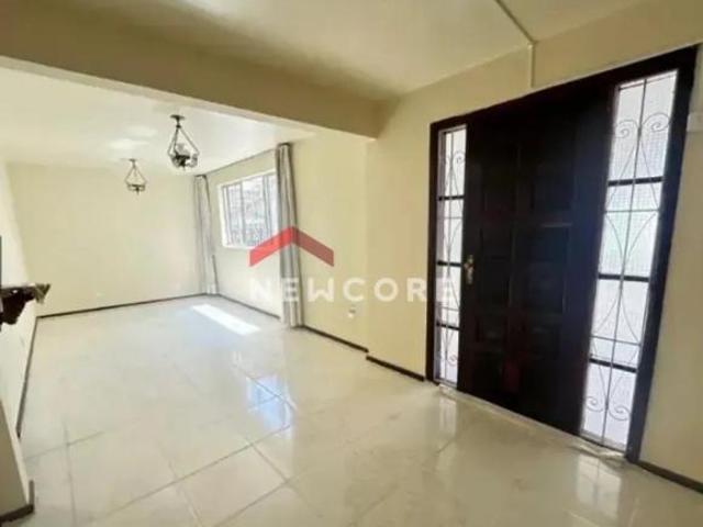 Casa em Rua Djalma Ferreira Maciel Lindóia Curitiba/PR