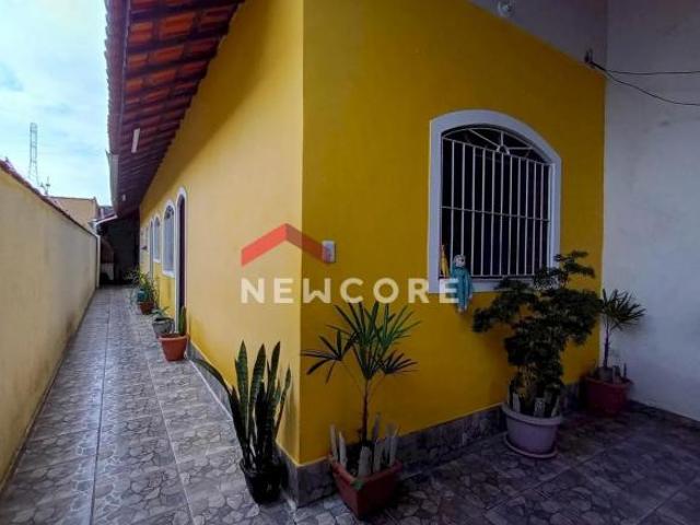 Casa em Rua Dom Idilio Soares Jardim Suarão Interior Itanhaém/SP