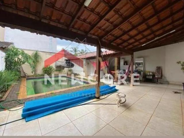 Casa em Rua Domingos Antônio Calabria Presidente Roosevelt Uberlândia/MG