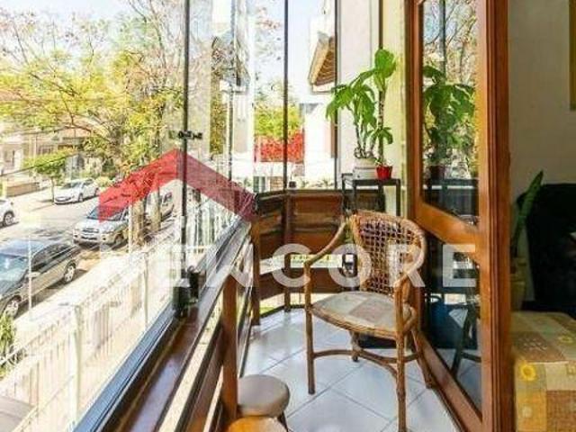 Casa em Rua Dona Augusta Menino Deus Porto Alegre/RS