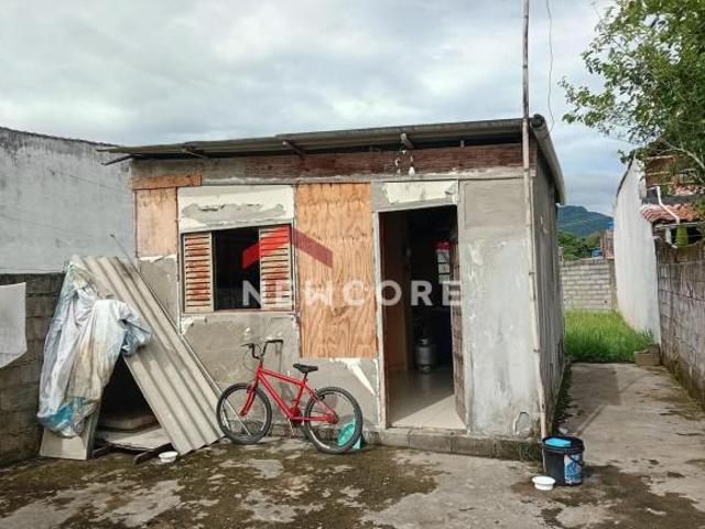 Casa em Rua dos Cardeais Estância Santa Izabel Caraminguava Itariri/SP