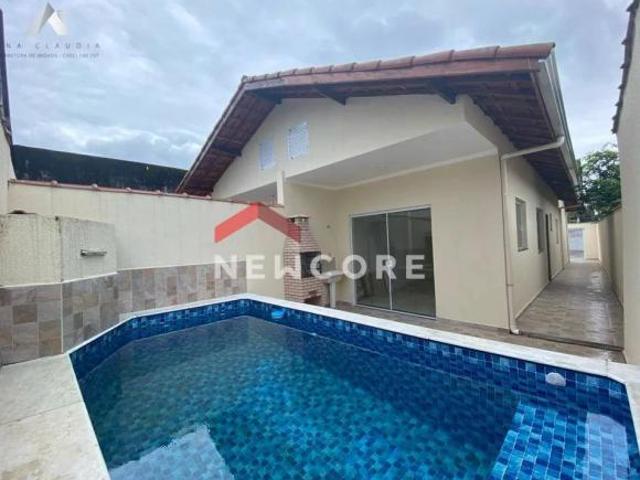 Casa em Rua dos Funcionários Públicos Vera Cruz Mongaguá/SP
