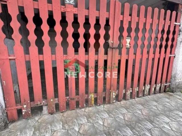 Casa em Rua dos Funcionários Públicos Vera Cruz Mongaguá/SP