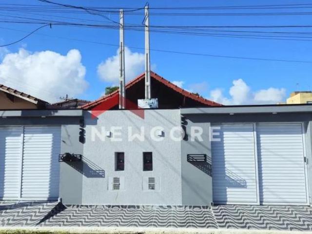 Casa em Rua dos Marinheiros Jardim Praia Grande Mongaguá/SP
