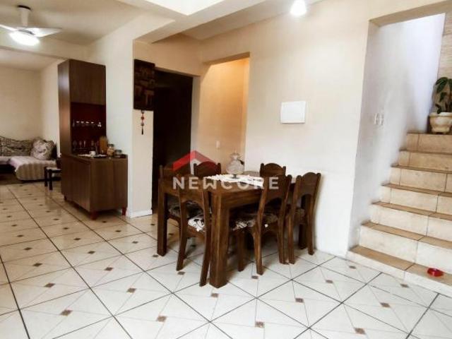 Casa em Rua dos Sabiás Igara Canoas/RS