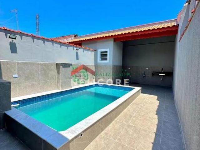 Casa em Rua dos Pescadores Jardim Praia Grande Mongaguá/SP