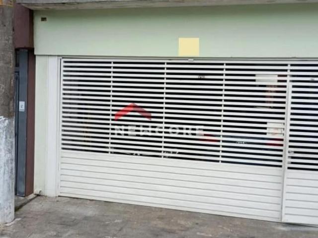 Casa em Rua dos Pessegueiros Taboão Diadema/SP