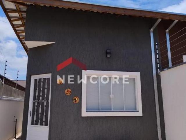 Casa em Rua Doutor Cyro Lemos de Oliveira Jardim Continental III Taubaté/SP