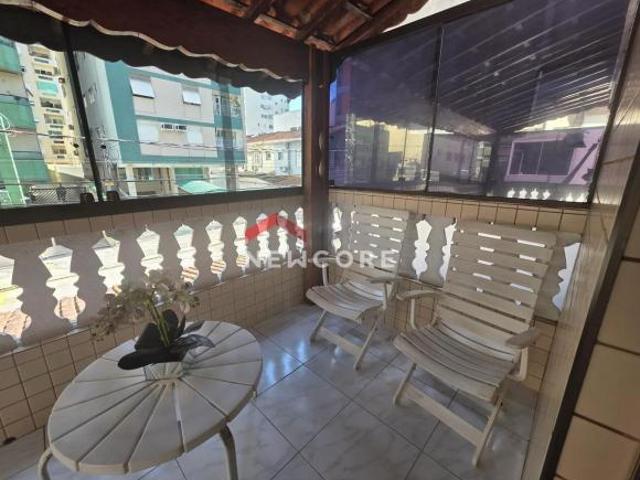 Casa em Rua Doutor Américo Brasiliense Centro São Vicente/SP