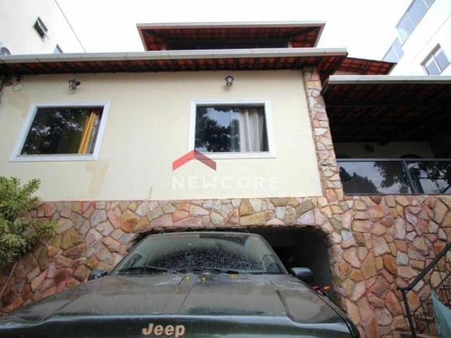 Casa em Rua Doutor Antônio Gonçalves de Matos Santa Mônica Belo Horizonte/MG