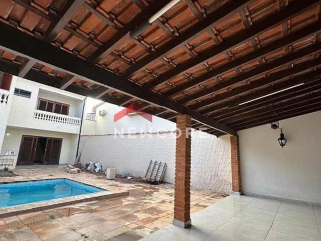 Casa em Rua Doutor Olímpio de Macedo Vila Cidade Universitária Bauru/SP