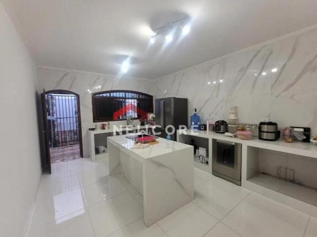 Casa em Rua Doutor Paulo Queiroz Jardim Nove de Julho São Paulo/SP