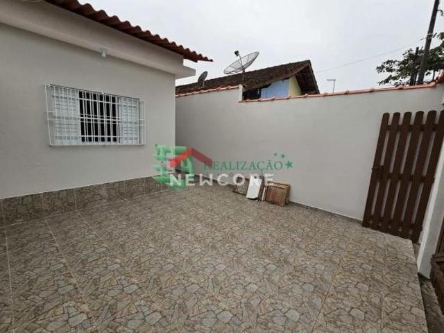 Casa em Rua dr. Antonio Bonilha Plataforma II Mongaguá/SP