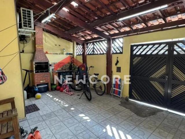 Casa em Rua Elvira Fernandes de Lima Sítio do Campo Praia Grande/SP