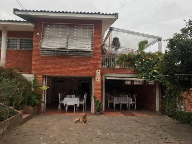 Casa em Rua Esteio Cavalhada Porto Alegre/RS