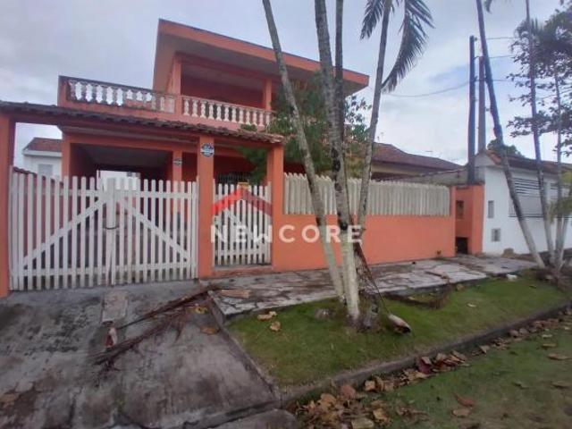 Casa em Rua Ermide Dare Balneário Josedy Peruíbe/SP