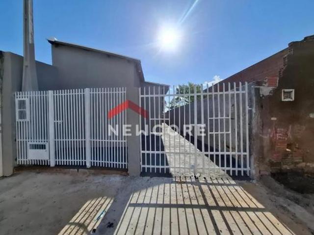 Casa em Rua Ezequiel Mendonça Parque Santa Cândida Bauru/SP