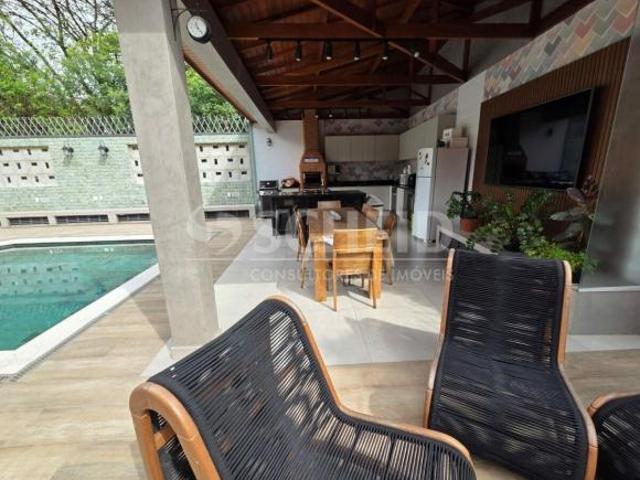 Casa em rua fechada 700mt Granja Julieta / Chácara Santo Antônio, próximo ao parque Severo Gomes !