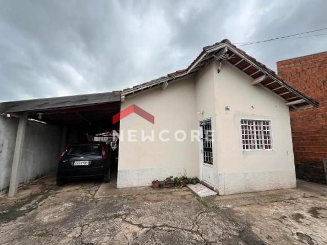 Casa em Rua Felipe José Jorge Conjunto Habitacional Vila dos Comerciários I Marília/SP