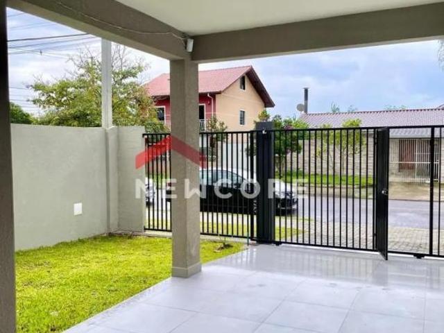 Casa em Rua Francisco Beltrão Cidade Jardim São José dos Pinhais/PR