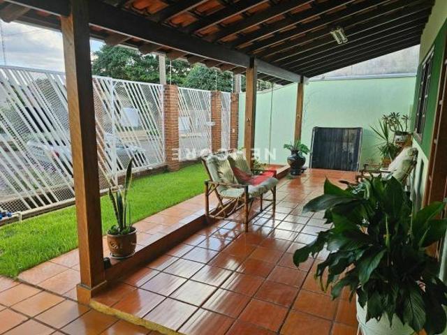 Casa em Rua Franz Hesselman São Pedro Londrina/PR