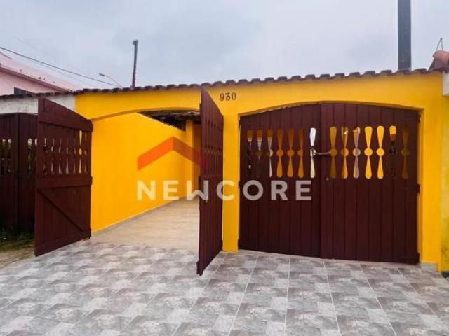 Casa em Rua Geiza Marcok Itaguaí Mongaguá/SP