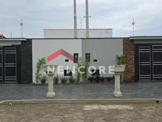 Casa em Rua Geza Hary Bopiranga Itanhaém/SP