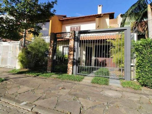 Casa em Rua Guatambu Hípica Porto Alegre/RS