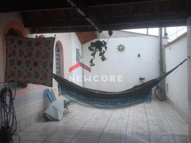 Casa em Rua Gulnara Lobato Demorais Pereira Loteamento Jardim dos Eucaliptos Tremembé/SP