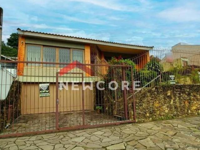 Casa em Rua Hipólito da Costa Santa Tereza Porto Alegre/RS