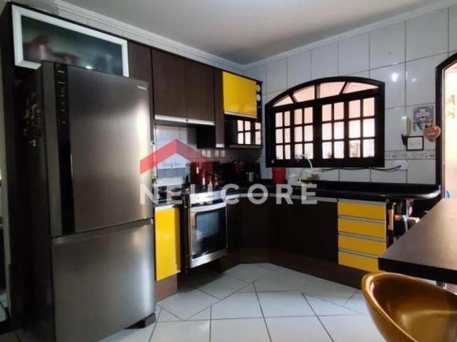 Casa em Rua Hugo Pieruccetti Residencial Colinas Mogi das Cruzes/SP