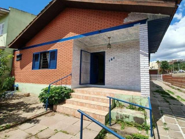 Casa em Rua Ibirubá Cavalhada Porto Alegre/RS