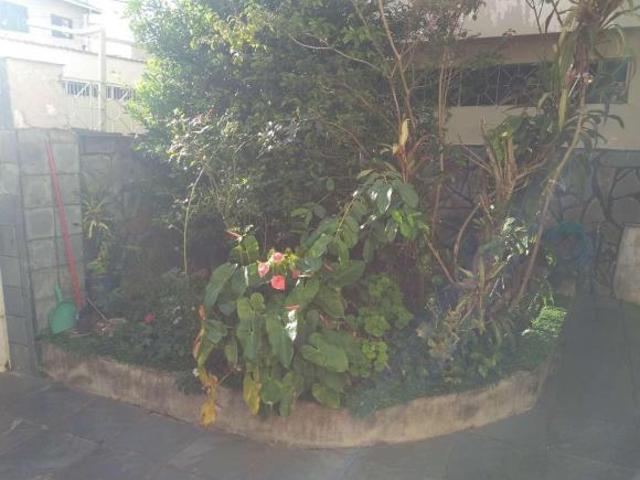 Casa em Rua Itacoatiara Sagrada Família Belo Horizonte/MG