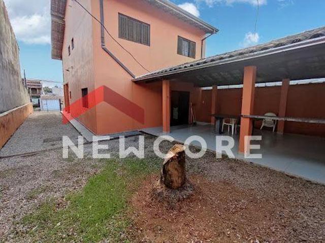 Casa em Rua Itapoan Martim de Sá Caraguatatuba/SP