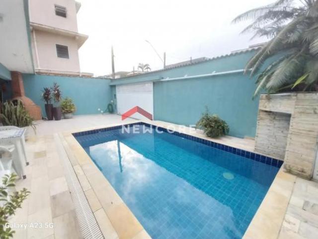 Casa em Rua Jamburana Enseada Guarujá/SP