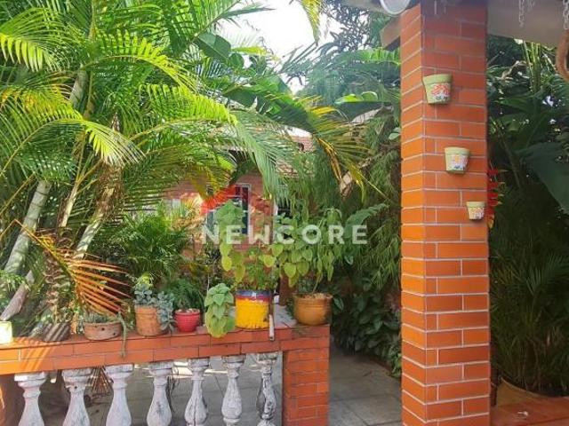 Casa em Rua José Gonçalves da Mota Júnior Vila Valença São Vicente/SP