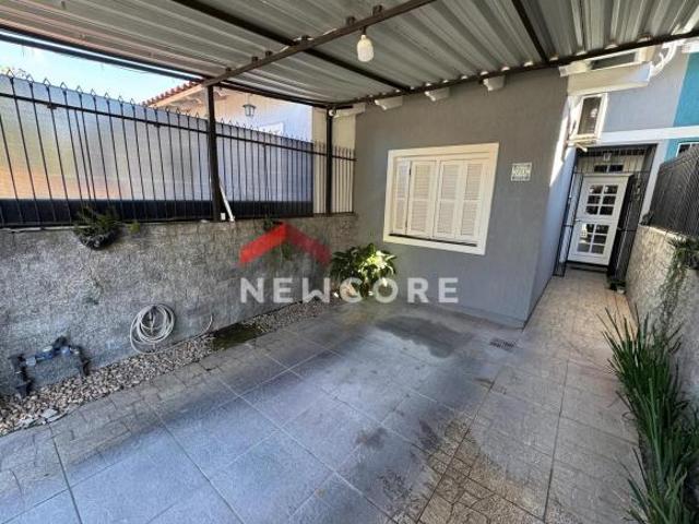 Casa em Rua Manoel de Souza Parque Granja Esperança Cachoeirinha/RS