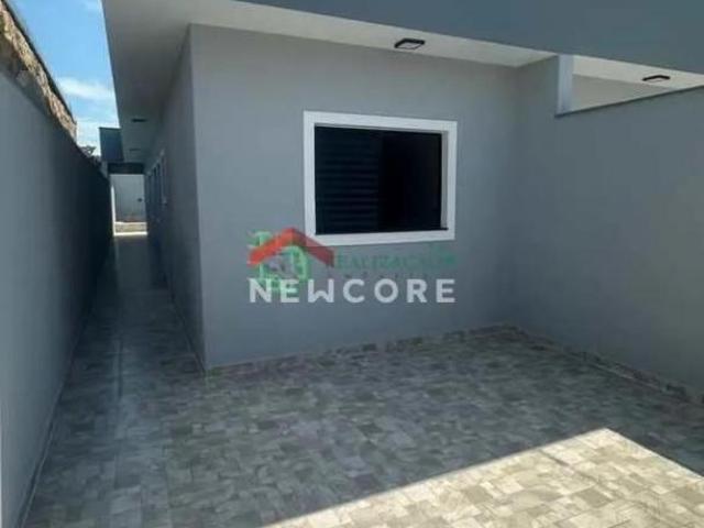 Casa em Rua Monsenhor Seckler Jardim Praia Grande Mongaguá/SP