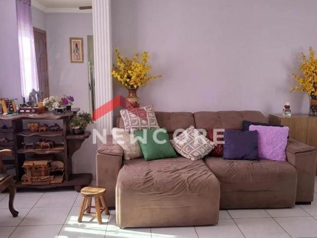 Casa em Rua Olavo Bilac Copacabana Belo Horizonte/MG