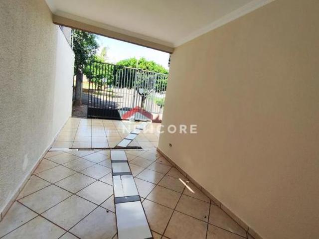 Casa em Rua Ouro Verde Vila Emília Maringá/PR