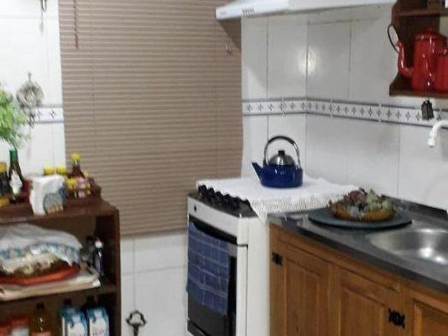 Casa em Rua Padre Teschauer Glória Porto Alegre/RS