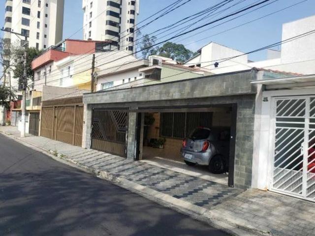 Casa em Rua Paramount Anchieta São Bernardo do Campo/SP