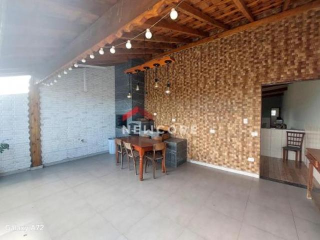 Casa em Rua Paschoal Fernandes Sítio do Campo Praia Grande/SP