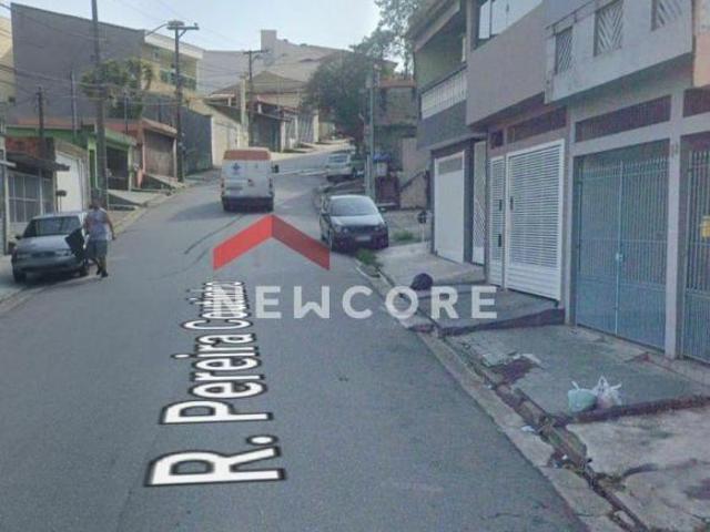 Casa em Rua Pereira Coutinho Jardim Stella Santo André/SP